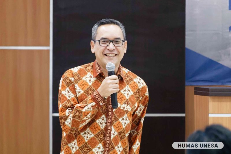 www.unesa.ac.id