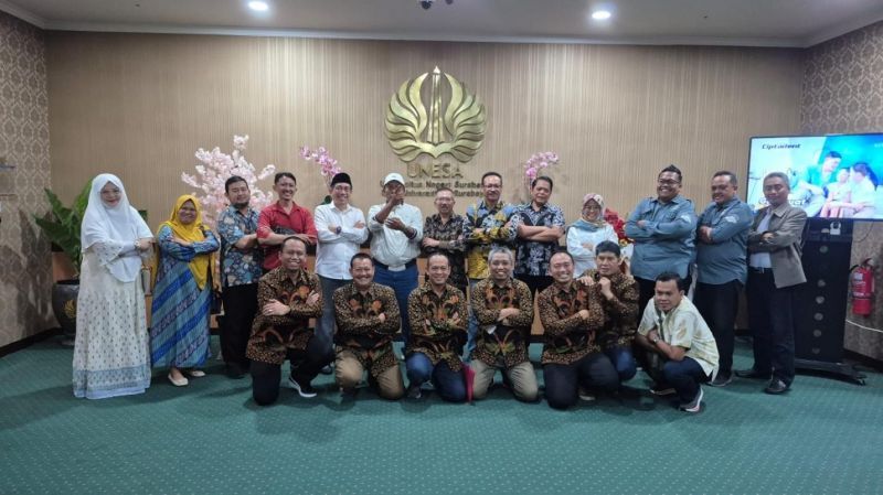 KOLABORASI: Unesa dan IKA Unesa siap berkolaborasi untuk kemajuan ...