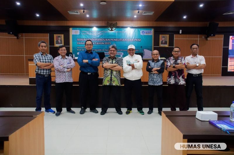 Sosialisasi Penelitian dan PKM, DRTPM; Riset-Inovasi Selain Kejar ... Sosialisasi Penelitian dan PKM, DRTPM; Riset-Inovasi Selain Kejar ...